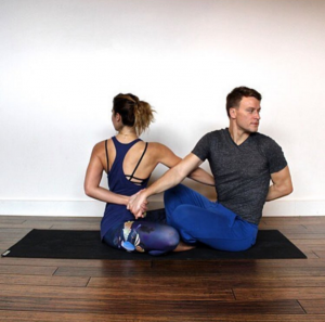 20 Partner Exercises from the Fittest Couples on Instagram