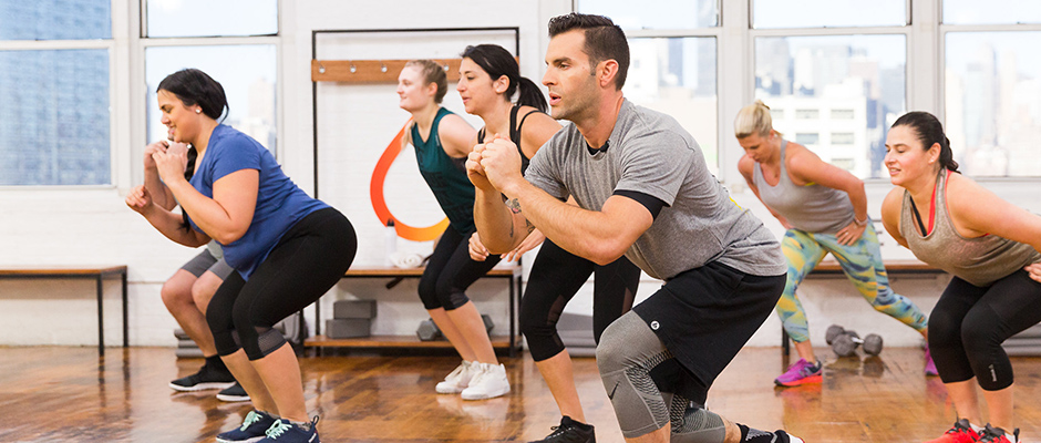 Toaster Squats and 6 More Kitchen-Ready Moves