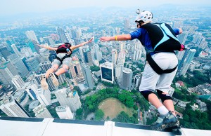 7 Extreme Sports You Can Try on Your Own Terms | Life by Daily Burn